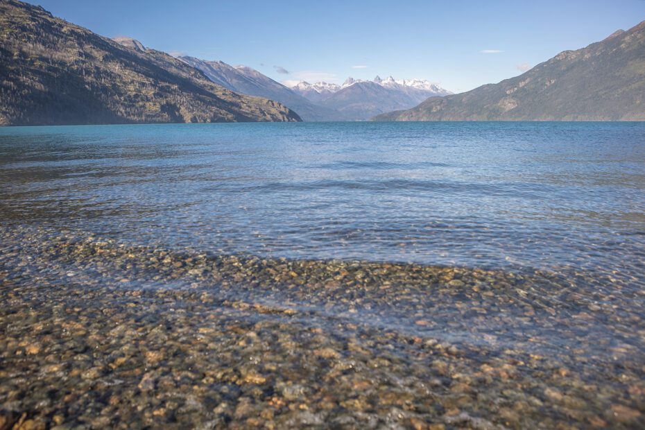 Excursión a El Bolsón y Lago Puelo desde Bariloche