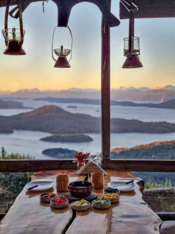 Refugio Roca Negra en el Cerro López - Bariloche